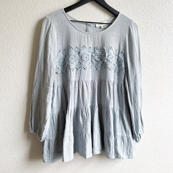 entro | Tops | Entro Blue Lace Detail Long Sleeve Tiered Blouse Size ...